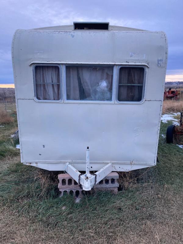 Professional Removal and Recycling of 42-Foot Towable Mobile Homes ...